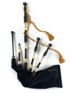 Peter Henderson Bagpipes - Bagpipes, Pipe Band Uniforms and Drums